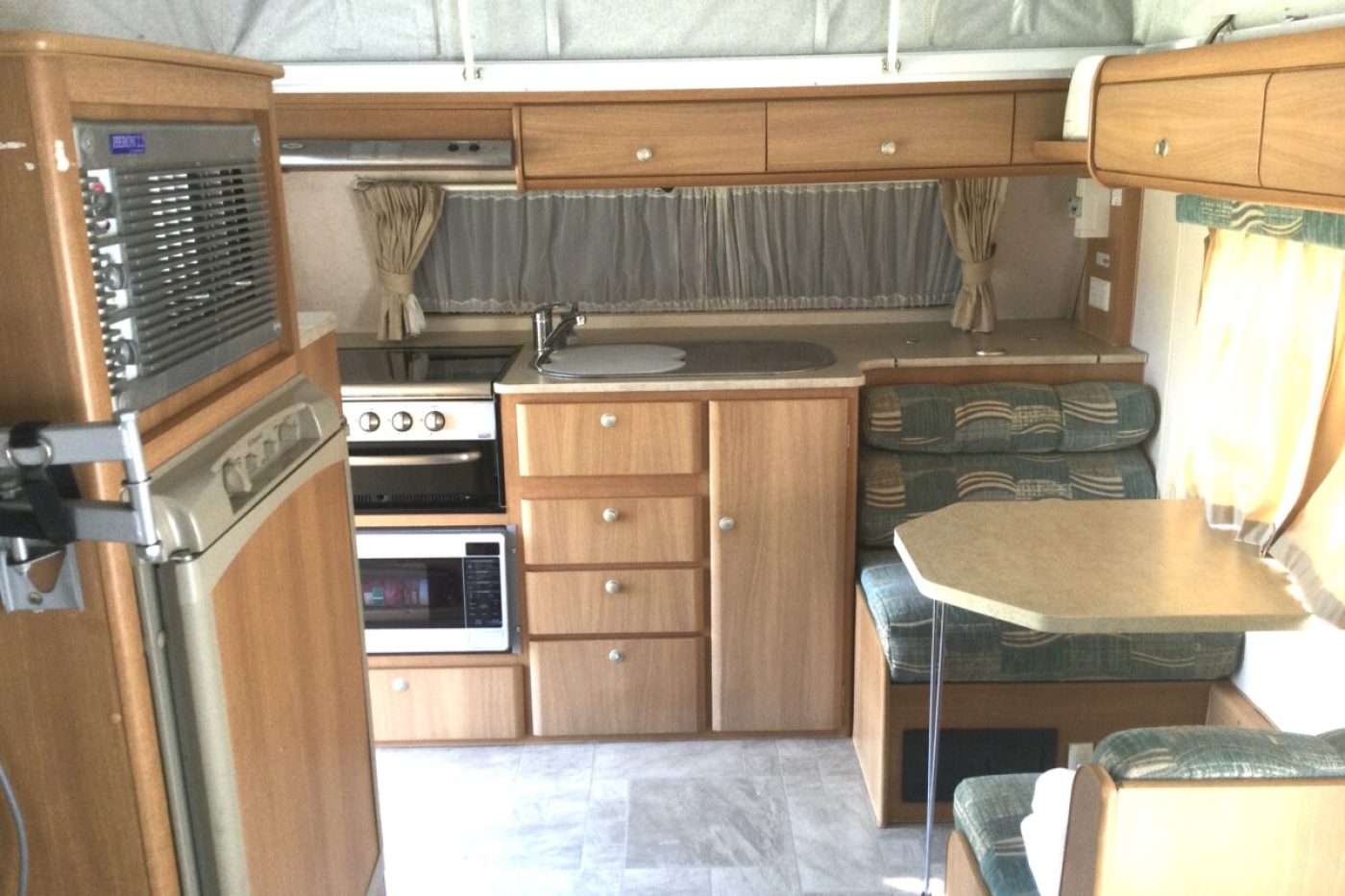 2008 Jayco Discovery 14.45 pop top - Caravan Sales