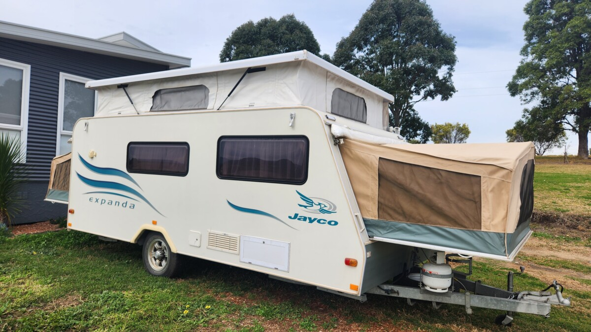 2006 Jayco Expanda- with Bunks - Caravan Sales
