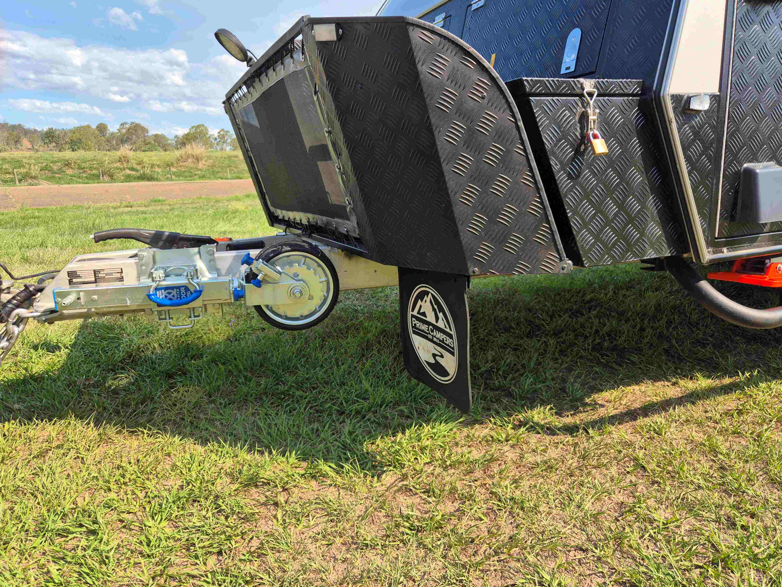 PRIME CAMPER : Hybrid MT-15S - 4x4 Off Road - Caravan Sales